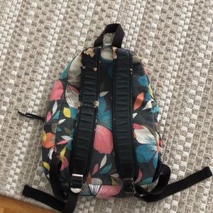 Bags | Worn Roxy Backpack | Poshmark